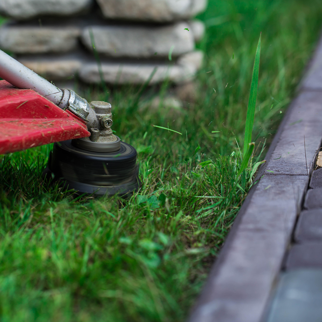 Edging and Trimming | Strader's Garden Centers